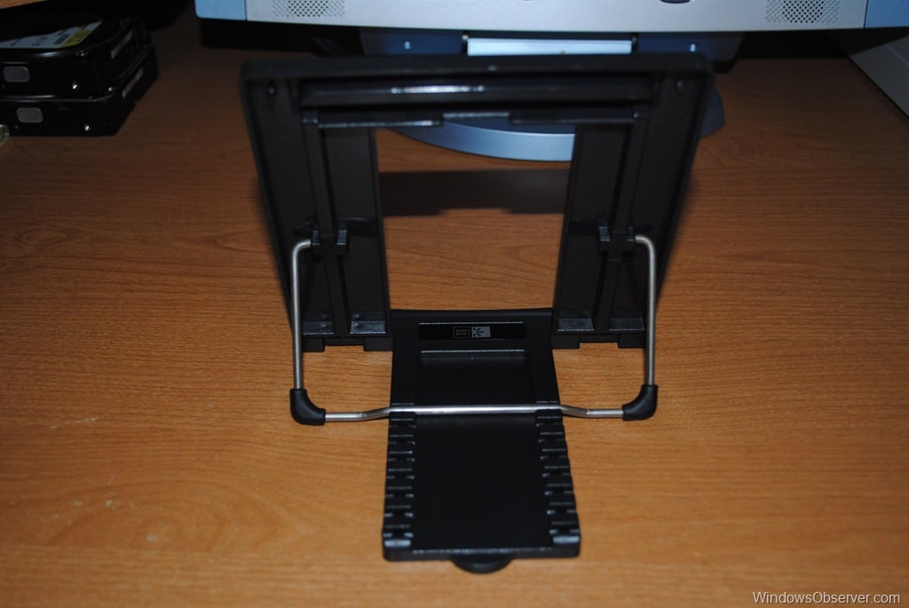 Physical Desktop Mode with a Windows 8 Tablet: The Perfect Stand ...
